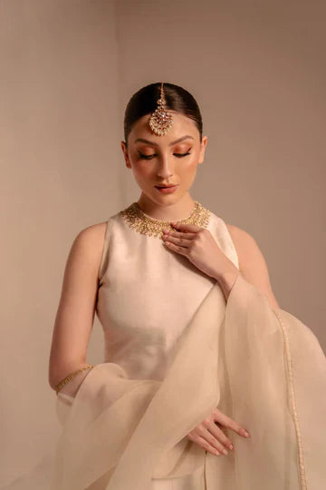 Mihha Collection – Chic & Elegant Designer Outfits